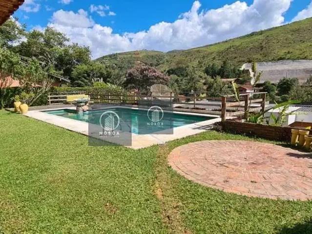 Casa / Sobrado para Venda em Teresópolis/RJ Albuquerque 4 Quartos