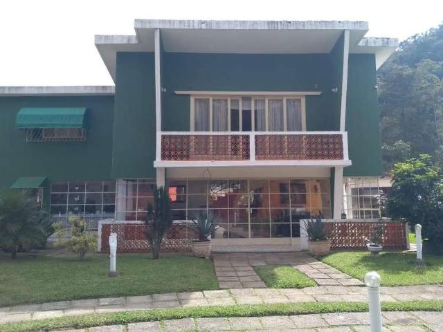 Casa / Sobrado para Venda em Teresópolis/RJ Albuquerque 4 Quartos