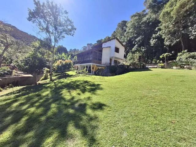 Casa / Sobrado para Venda em Teresópolis/RJ Albuquerque 4 Quartos
