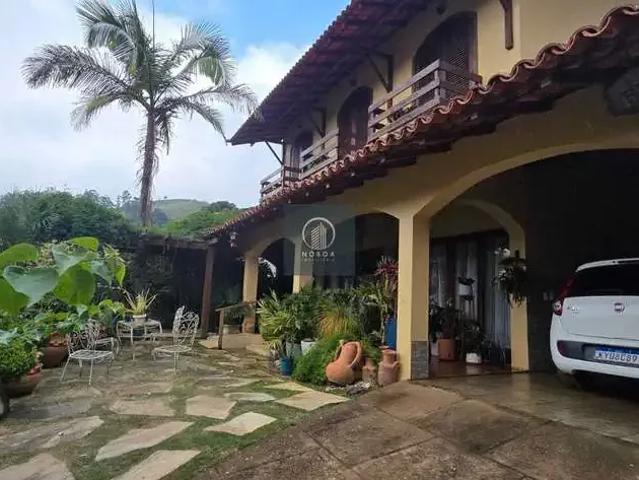 Casa / Sobrado para Venda em Teresópolis/RJ Albuquerque 5 Quartos