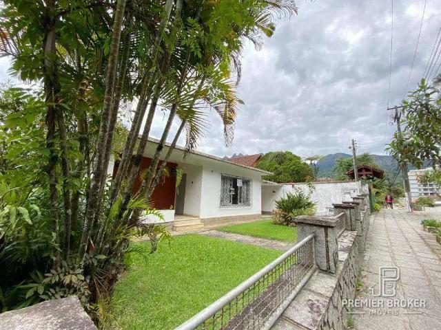 Casa / Sobrado para Venda em Teresópolis/RJ Alto 3 Quartos