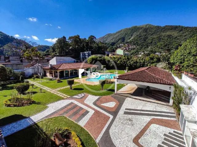 Casa / Sobrado para Venda em Teresópolis/RJ Alto 8 Quartos