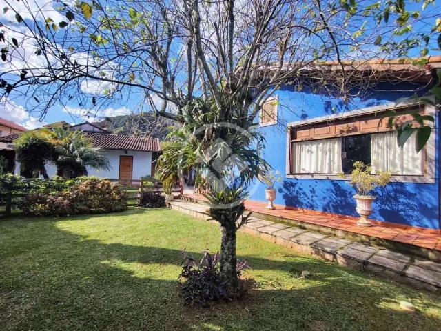 Casa / Sobrado para Venda em Teresópolis/RJ Araras 6 Quartos