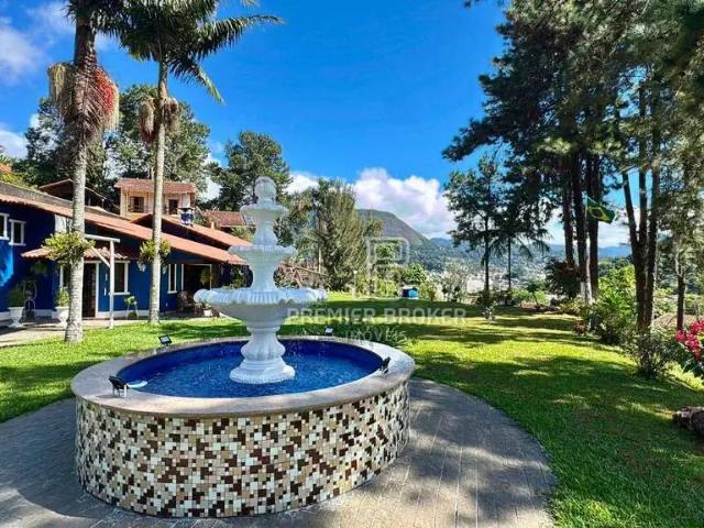 Casa / Sobrado para Venda em Teresópolis/RJ Araras 3 Quartos