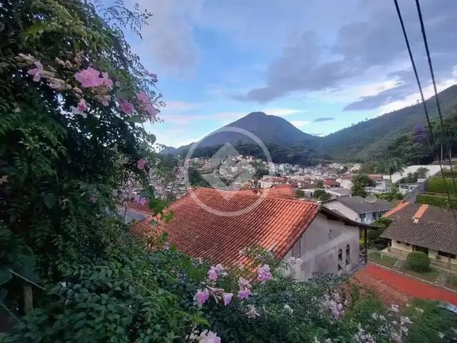 Casa / Sobrado para Venda em Teresópolis/RJ Bom Retiro 3 Quartos