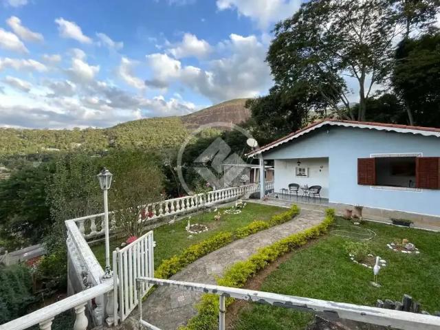 Casa / Sobrado para Venda em Teresópolis/RJ Caleme 2 Quartos