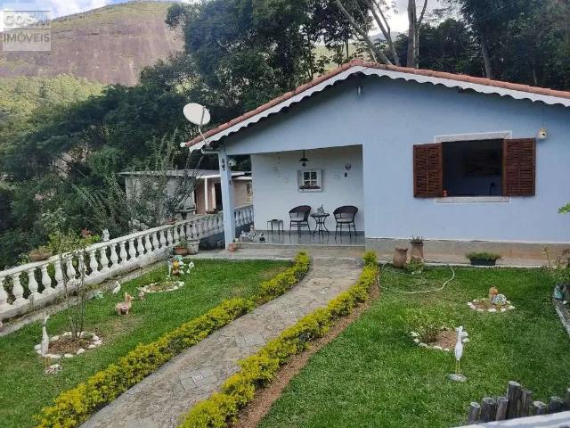 Casa / Sobrado para Venda em Teresópolis/RJ Caleme 3 Quartos