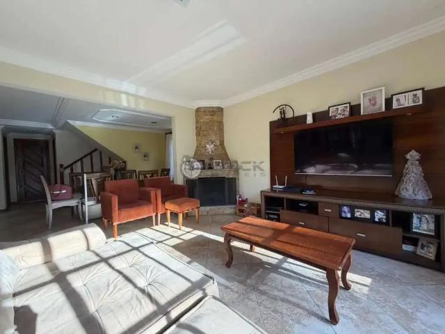 Casa / Sobrado para Venda em Teresópolis/RJ Cascata do Imbuí 4 Quartos