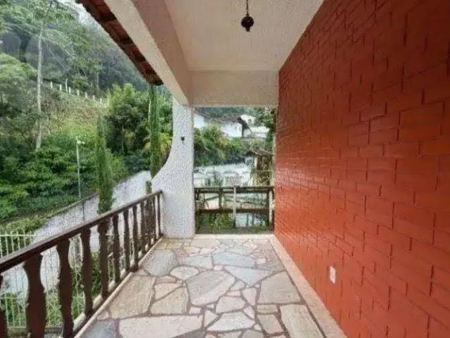 Casa / Sobrado para Venda em Teresópolis/RJ Cascata dos Amores 5 Quartos