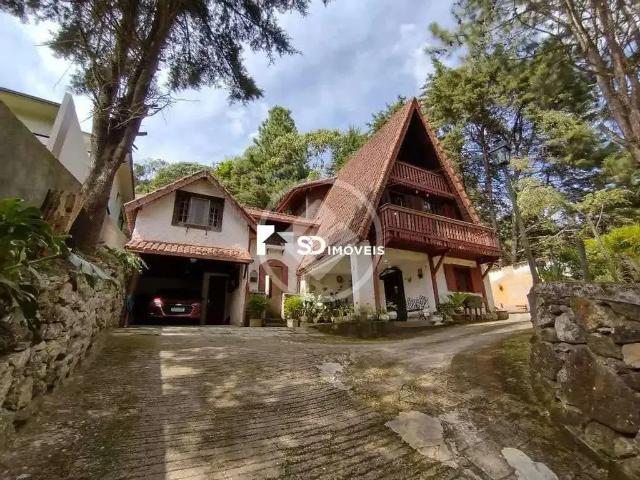 Casa / Sobrado para Venda em Teresópolis/RJ Cascata dos Amores 3 Quartos