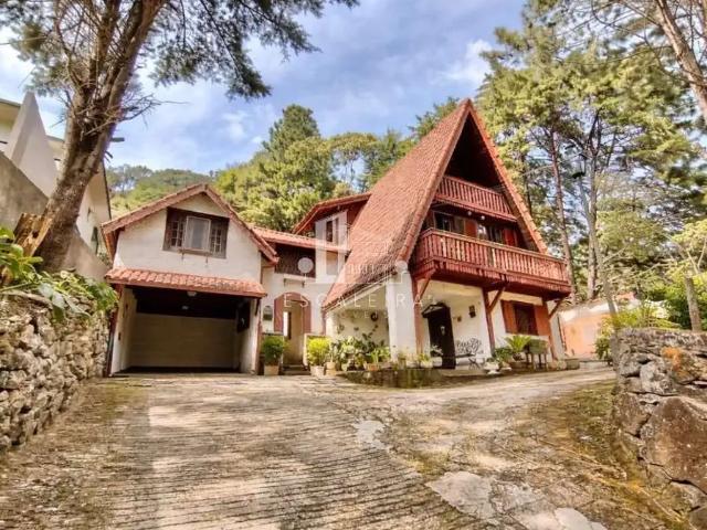 Casa / Sobrado para Venda em Teresópolis/RJ Cascata dos Amores 3 Quartos