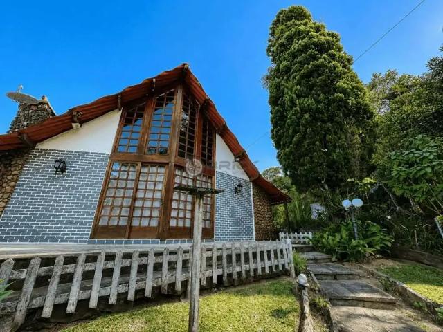 Casa / Sobrado para Venda em Teresópolis/RJ Carlos Guinle 4 Quartos