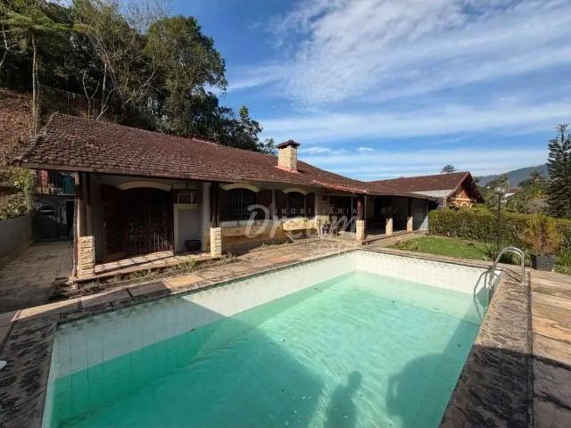 Casa / Sobrado para Venda em Teresópolis/RJ Carlos Guinle 6 Quartos