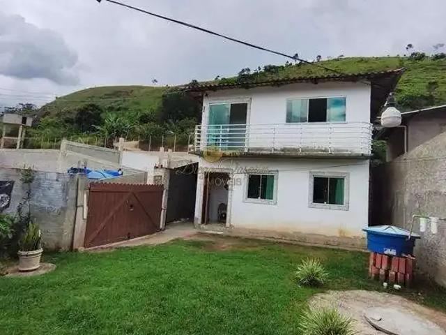 Casa / Sobrado para Venda em Teresópolis/RJ Cruzeiro 2 Quartos