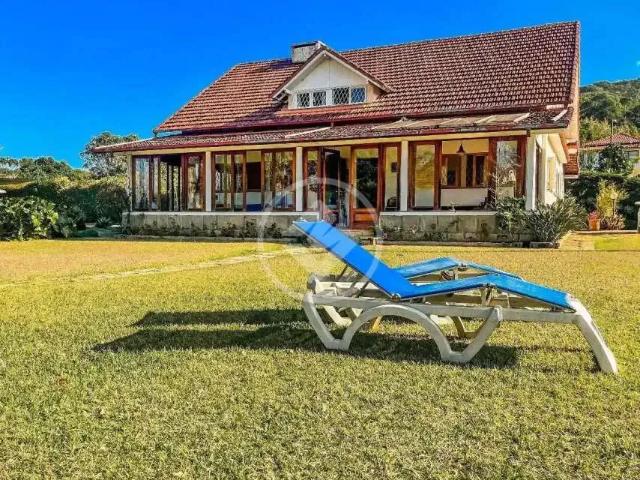 Casa / Sobrado para Venda em Teresópolis/RJ Fazenda Alpina 4 Quartos