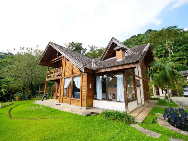 Casa / Sobrado para Venda em Teresópolis/RJ Fazenda Boa Fé 5 Quartos