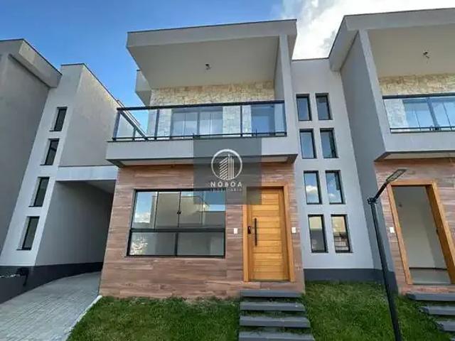 Casa / Sobrado para Venda em Teresópolis/RJ Golfe 3 Quartos