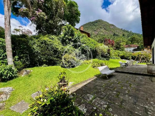 Casa / Sobrado para Venda em Teresópolis/RJ Granja Guarani 4 Quartos