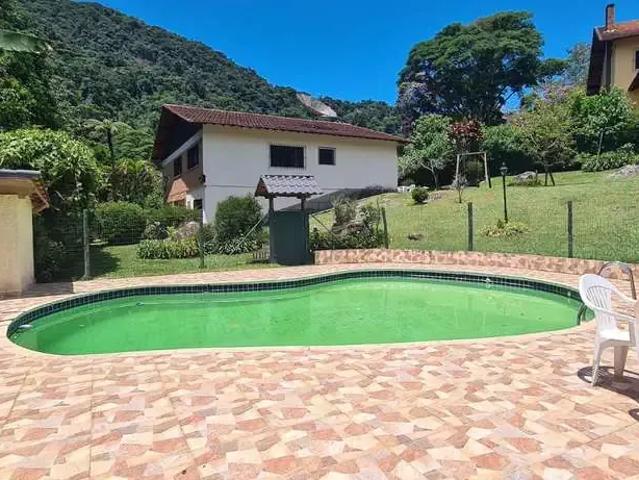 Casa / Sobrado para Venda em Teresópolis/RJ Granja Guarani 5 Quartos
