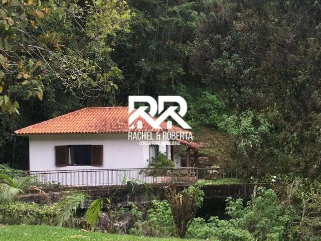Casa / Sobrado para Venda em Teresópolis/RJ Granja Guarani 7 Quartos