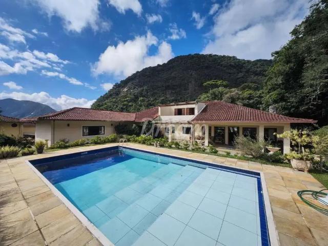 Casa / Sobrado para Venda em Teresópolis/RJ Granja Guarani 8 Quartos