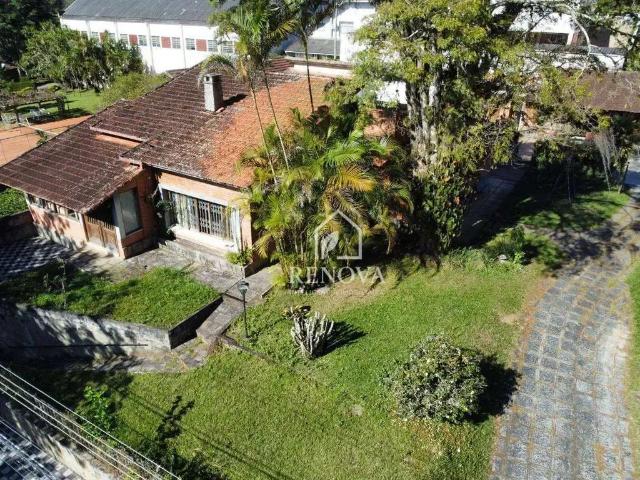 Casa / Sobrado para Venda em Teresópolis/RJ Iucas 5 Quartos