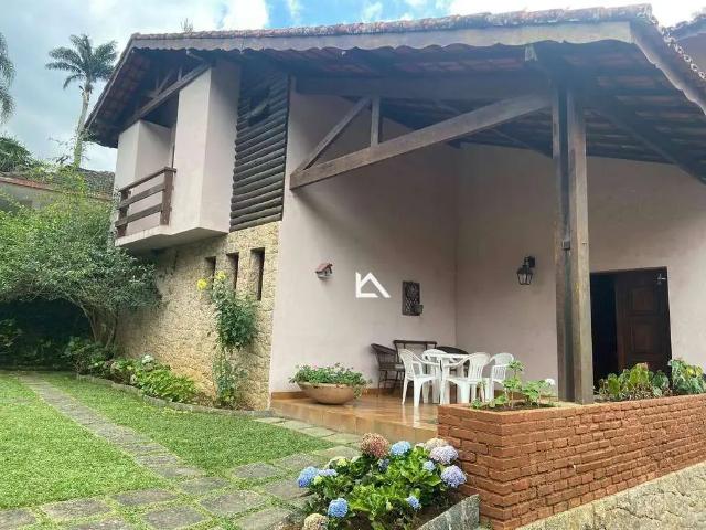 Casa / Sobrado para Venda em Teresópolis/RJ Iucas 5 Quartos