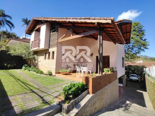 Casa / Sobrado para Venda em Teresópolis/RJ Iucas 5 Quartos