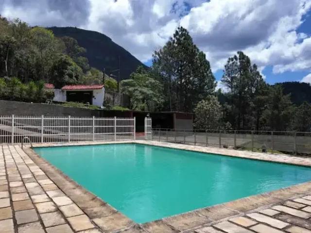 Casa / Sobrado para Venda em Teresópolis/RJ Iucas 6 Quartos