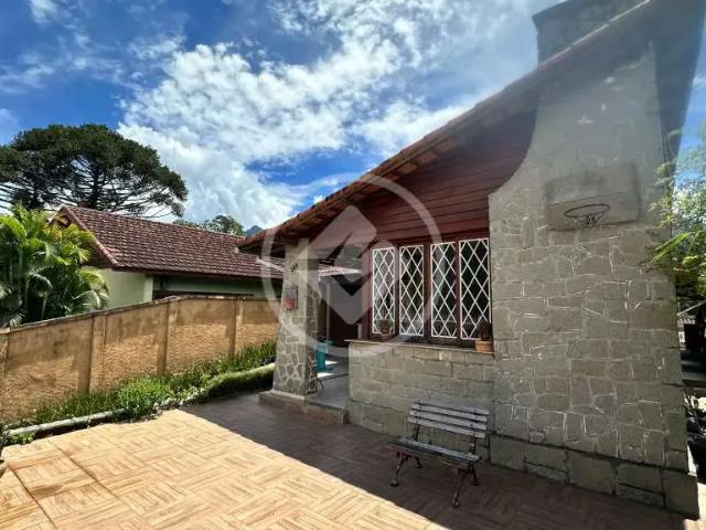 Casa / Sobrado para Venda em Teresópolis/RJ Jardim Cascata 4 Quartos