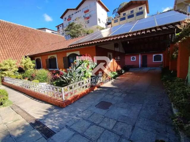 Casa / Sobrado para Venda em Teresópolis/RJ Jardim Cascata 6 Quartos