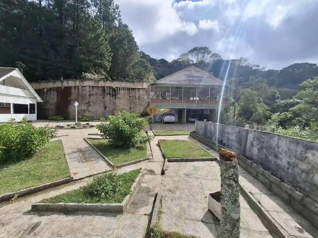 Casa / Sobrado para Venda em Teresópolis/RJ Jardim Europa 8 Quartos