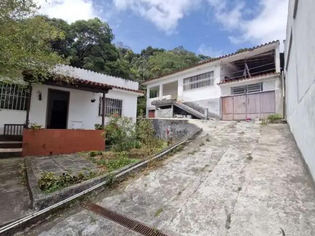 Casa / Sobrado para Venda em Teresópolis/RJ Jardim Meudon 4 Quartos