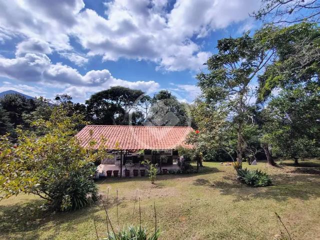 Casa / Sobrado para Venda em Teresópolis/RJ Jardim Salaco 6 Quartos
