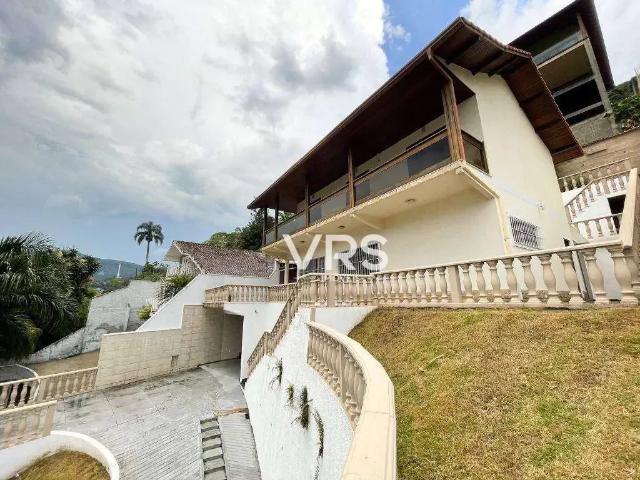 Casa / Sobrado para Venda em Teresópolis/RJ Panorama 4 Quartos