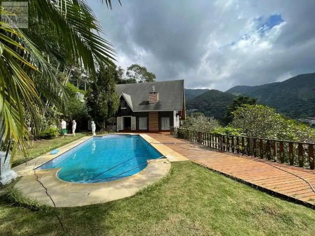 Casa / Sobrado para Venda em Teresópolis/RJ Parque do Imbui 5 Quartos