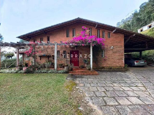 Casa / Sobrado para Venda em Teresópolis/RJ Parque do Imbui 6 Quartos