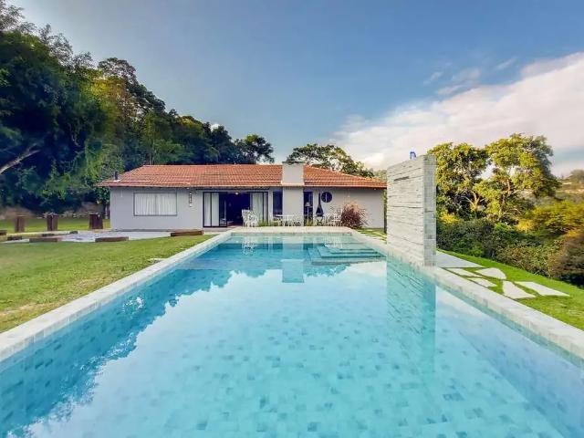 Casa / Sobrado para Venda em Teresópolis/RJ Parque do Imbui 6 Quartos