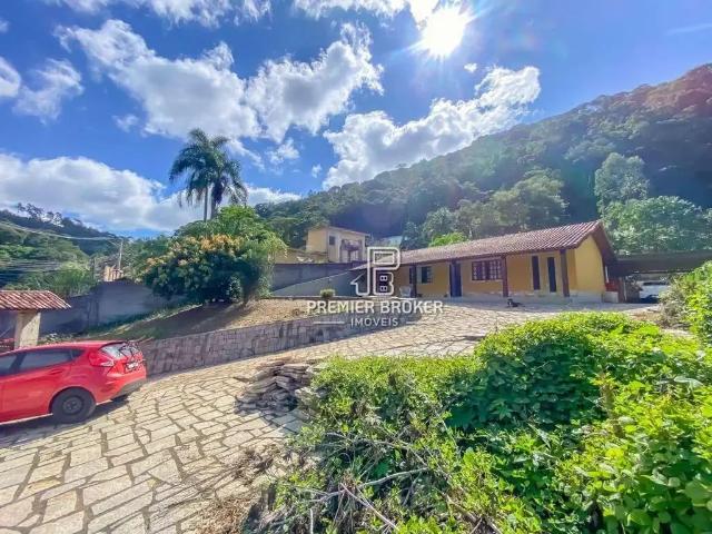 Casa / Sobrado para Venda em Teresópolis/RJ Pessegueiros 3 Quartos