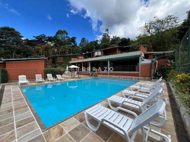 Casa / Sobrado para Venda em Teresópolis/RJ Posse 2 Quartos