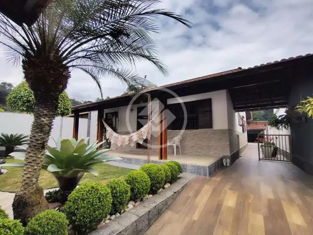 Casa / Sobrado para Venda em Teresópolis/RJ Prata 2 Quartos