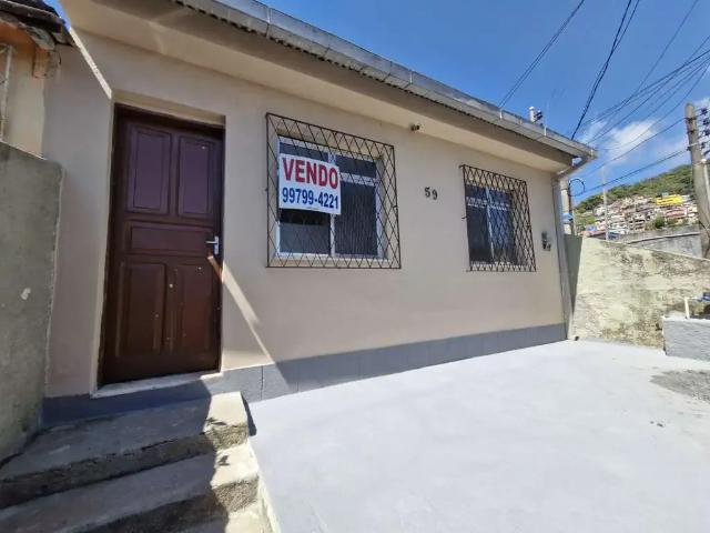Casa / Sobrado para Venda em Teresópolis/RJ São Pedro 2 Quartos