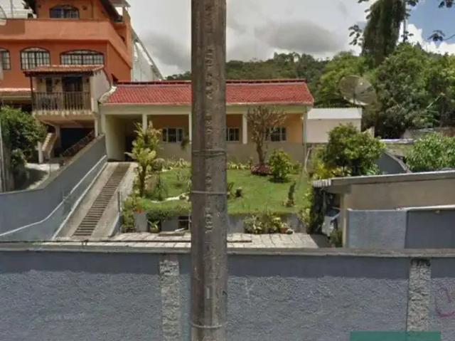 Casa / Sobrado para Venda em Teresópolis/RJ São Pedro 3 Quartos