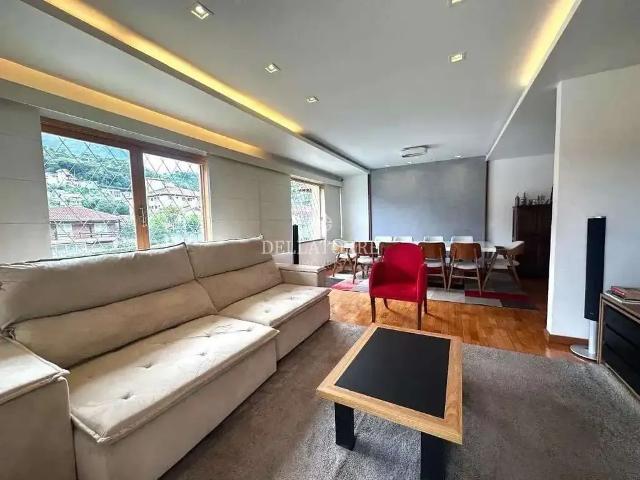 Casa / Sobrado para Venda em Teresópolis/RJ Tijuca 4 Quartos