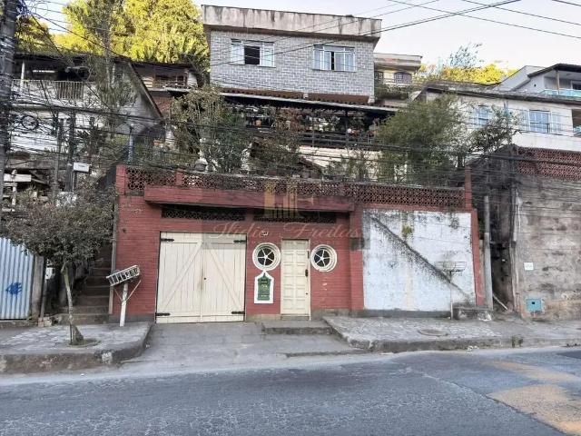 Casa / Sobrado para Venda em Teresópolis/RJ Tijuca 4 Quartos