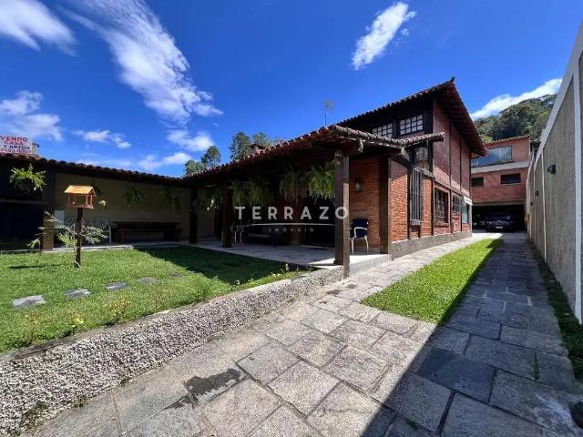 Casa / Sobrado para Venda em Teresópolis/RJ Tijuca 6 Quartos