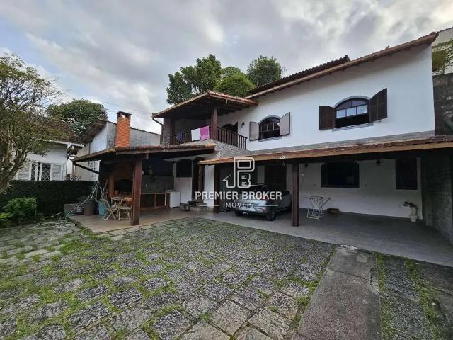 Casa / Sobrado para Venda em Teresópolis/RJ Tijuca 3 Quartos