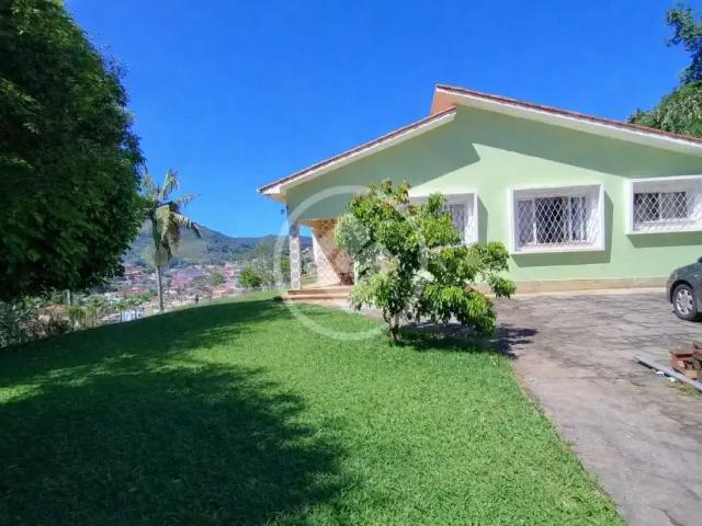 Casa / Sobrado para Venda em Teresópolis/RJ Tijuca 3 Quartos