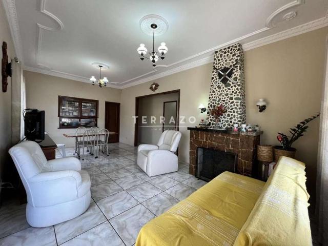 Casa / Sobrado para Venda em Teresópolis/RJ Vale do Paraíso 5 Quartos
