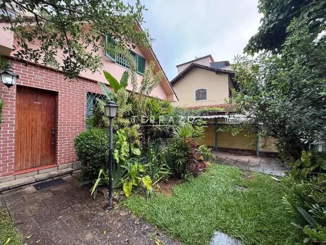 Casa / Sobrado para Venda em Teresópolis/RJ Vale do Paraíso 3 Quartos